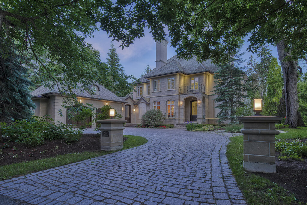 Magical Family Home - Marilyn Wilson Dream Properties® Inc.